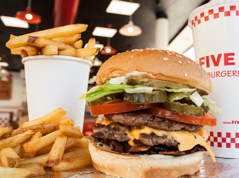 Five Guys - Cotswolds Designer Outlet